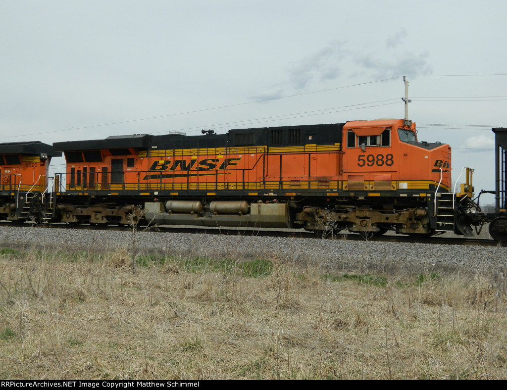BNSF 5988